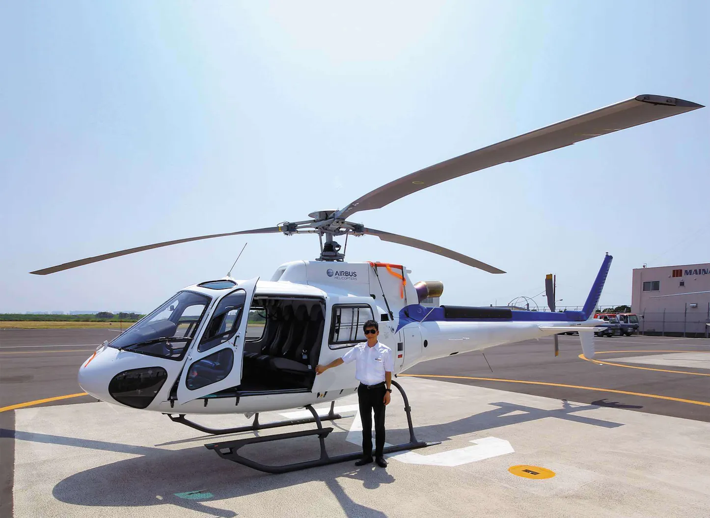 Helicopter Cruising in Japan | AIROS Skyview